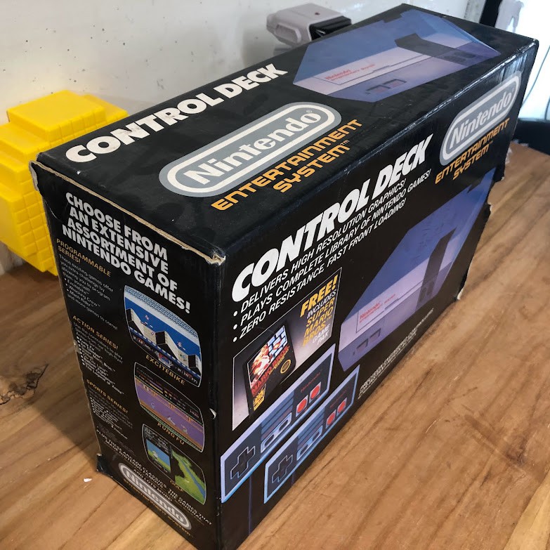 Nintendo NES Starter Pack - Control Deck Edition [Complete]