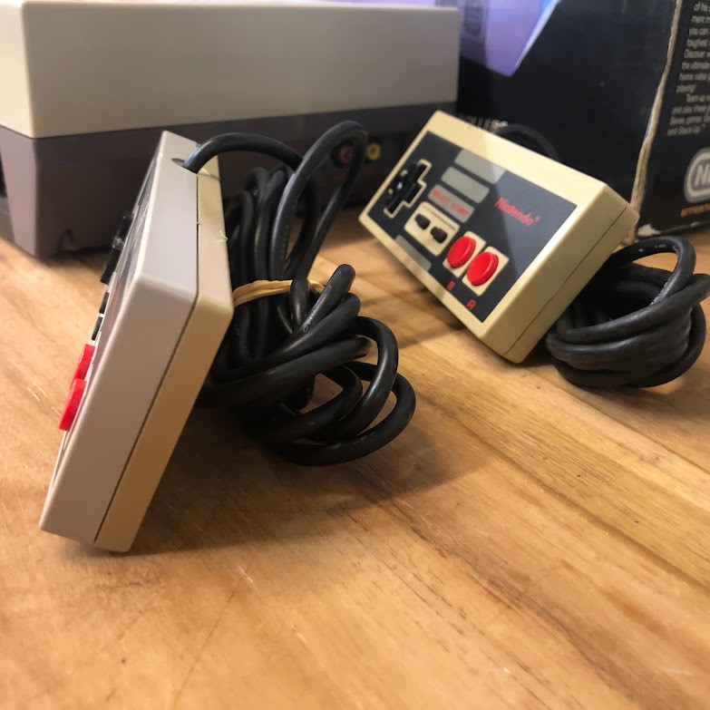 Nintendo NES Starter Pack - Control Deck Edition [Complete]