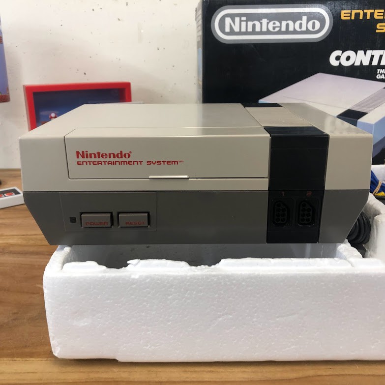 Nintendo NES Starter Pack - Control Deck Edition [Complete]